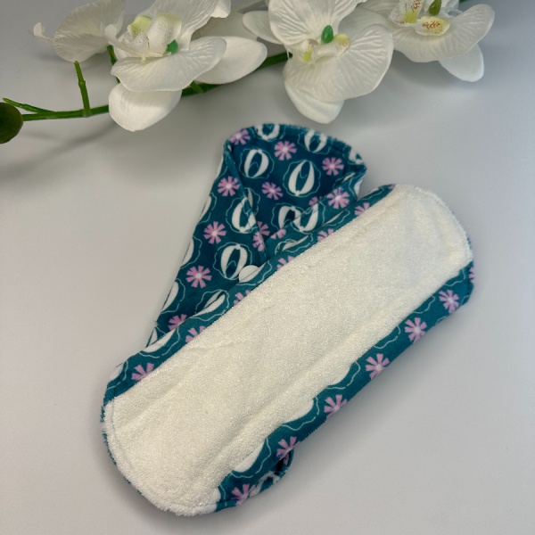Bamboo Reusable Sanitary Pads Charcoal or Natural